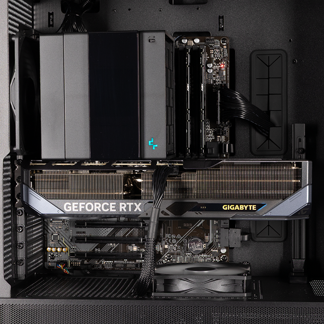 Stealth Ryzen 7 RTX 5080 Gaming PC - Chillblast